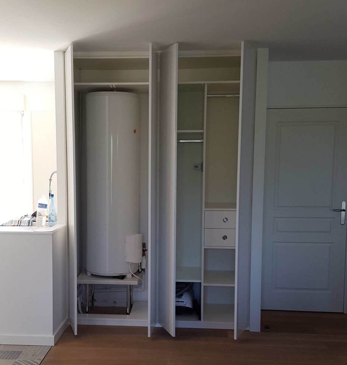 Dressing porte battante sur mesure Nantes, pose sur 44 | Rangeocean